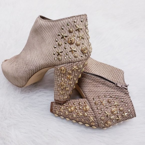 No brand / Not sure | Shoes | Nwt Genuine Leather Studded Booties ...